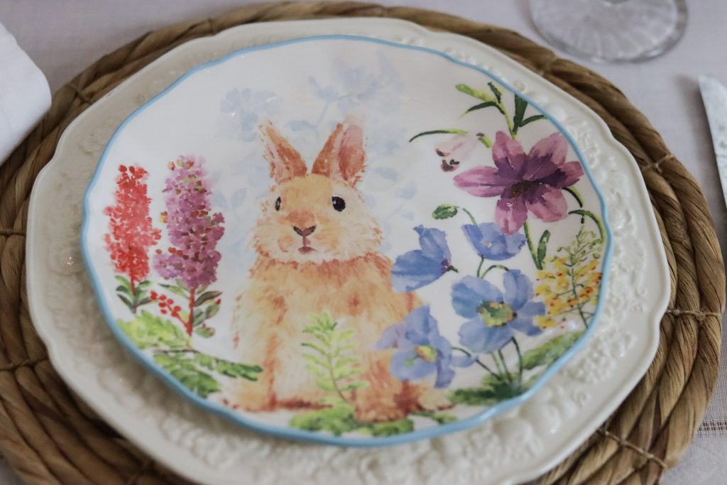 Spring Table Setting at the Farmhouse - Rambling Rose Farmhouse